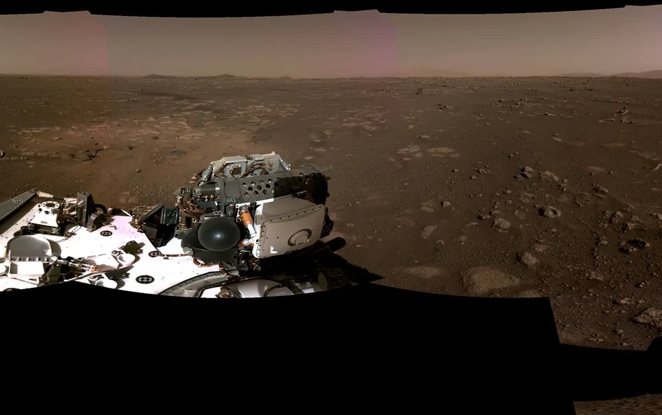 Perseverance rover captures selfie in Mars' unexplored west