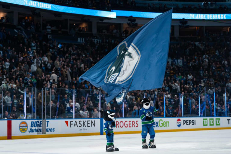 Vancouver Canucks overhaul front office following disappointing season