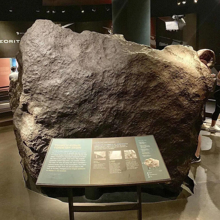 The 5 biggest meteorites on Earth and the largest one was too heavy to ...