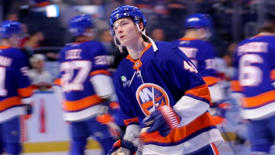 NY Islanders’ Matthew Schaefer earns praise from NHL legends after ...