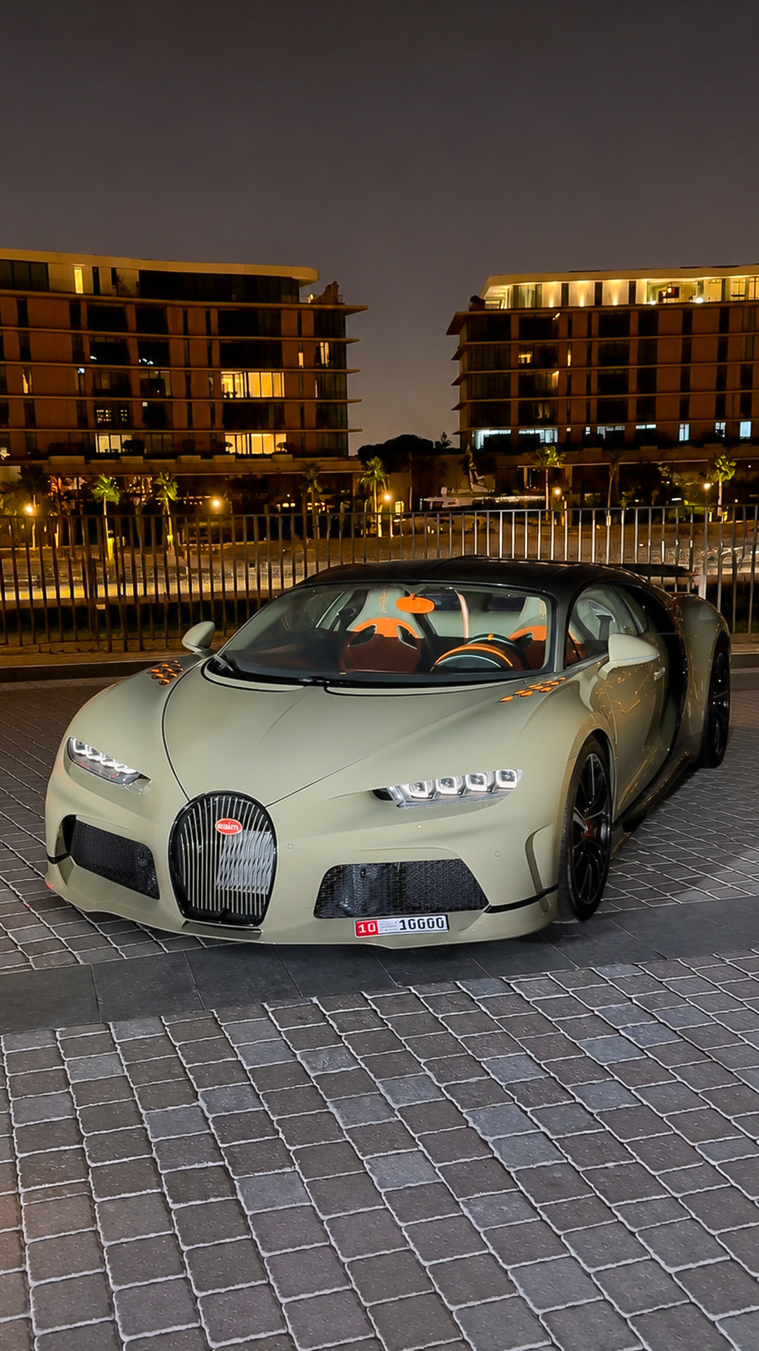 Bugatti Chiron Super Sport with a subtle color combination