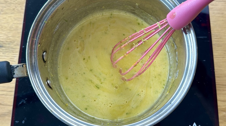 Zesty key lime macarons recipe