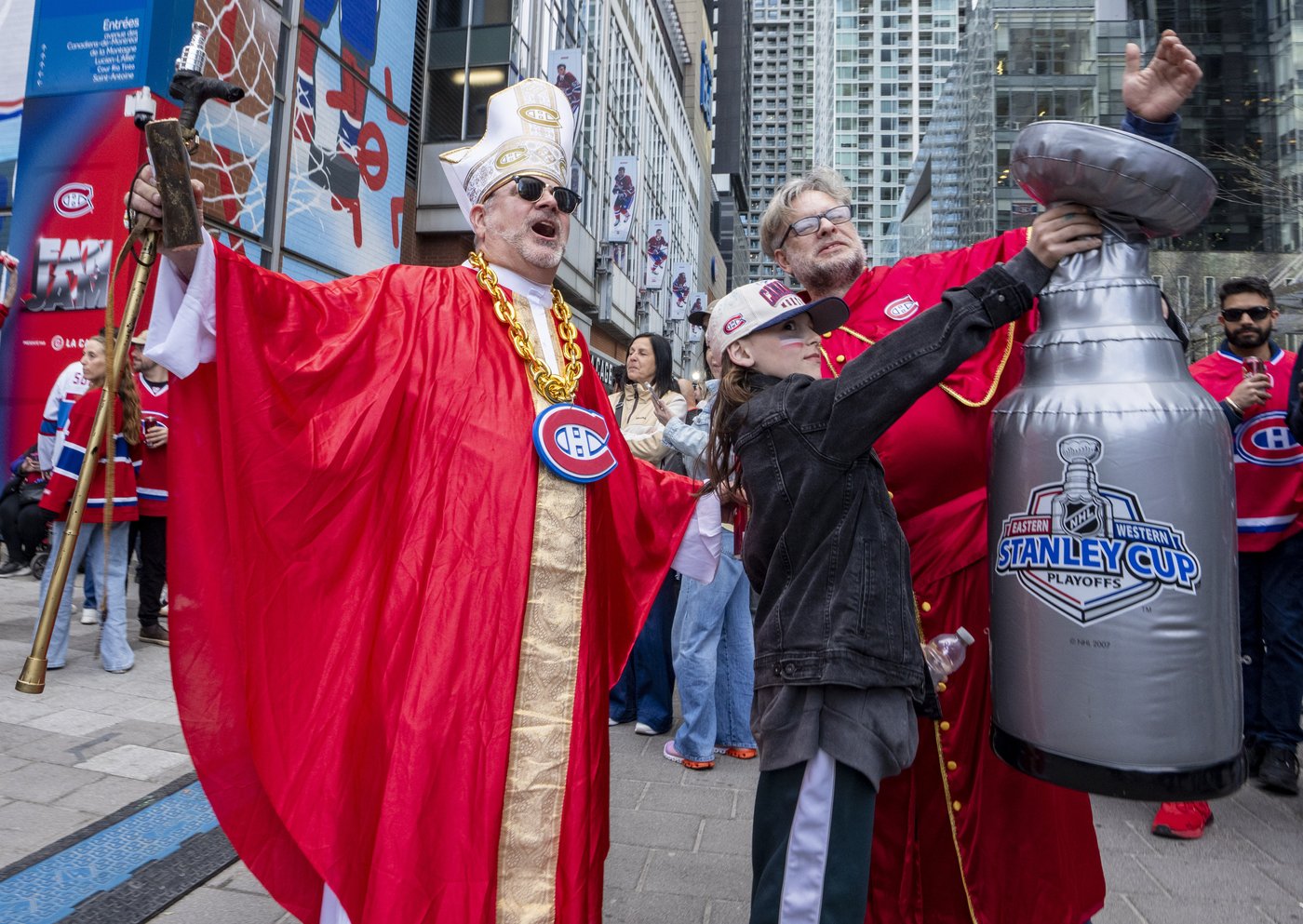 'Hockey city': Experts say Canadiens fever fuelled by team's winning ...