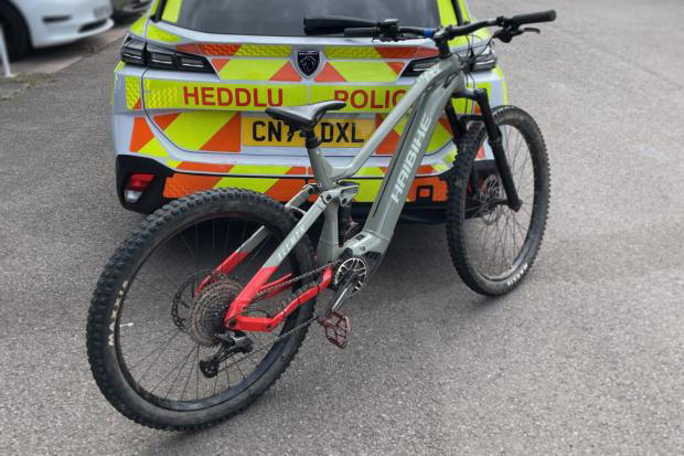 Police reunite stolen £3,000 e-bike with owner after garage break-in