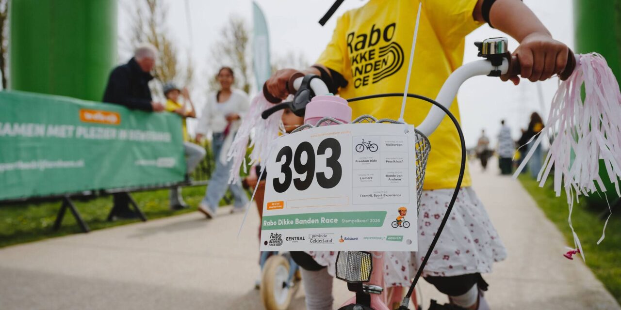 Met een stempelkaart houdt Arnhem kinderen op de fiets: "Wordt gezien ...