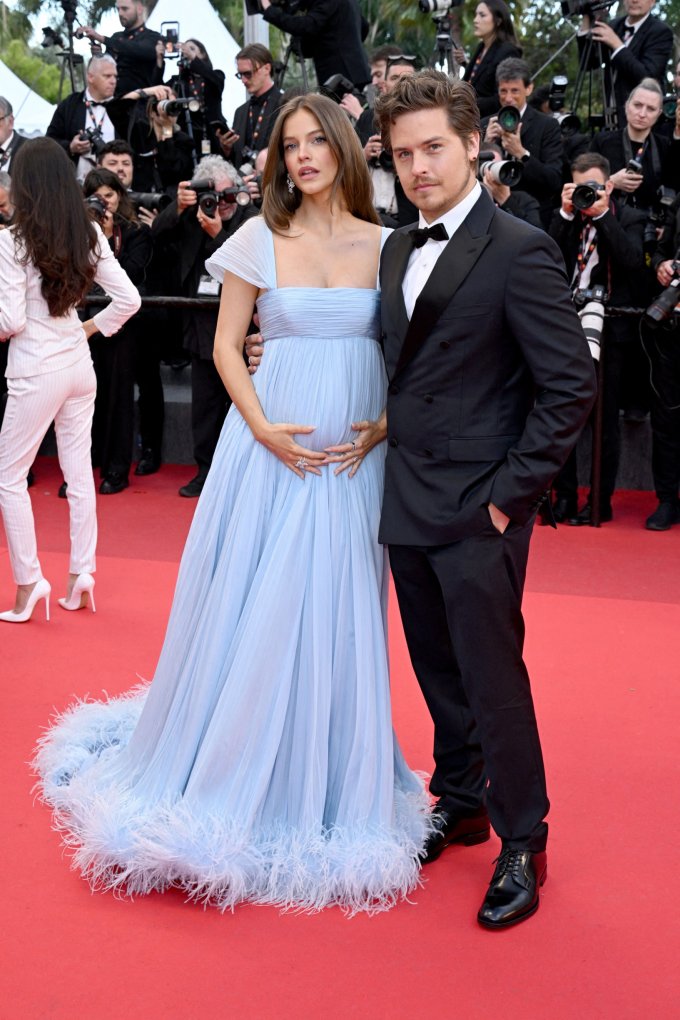 Festival de Cannes : Barbara Palvin et Dylan Sprouse vont bientôt ...