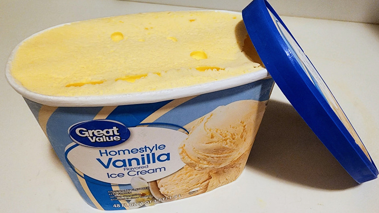 12 grocery store-brand vanilla ice creams, ranked