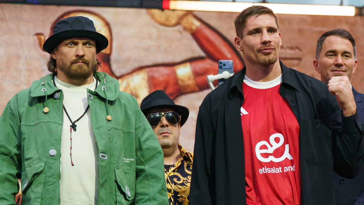 Rico Verhoeven krijgt vlak voor gevecht met Usyk opvallend positief ...