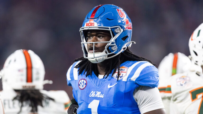 247 Sports ranks the top 10 college football transfers for 2026