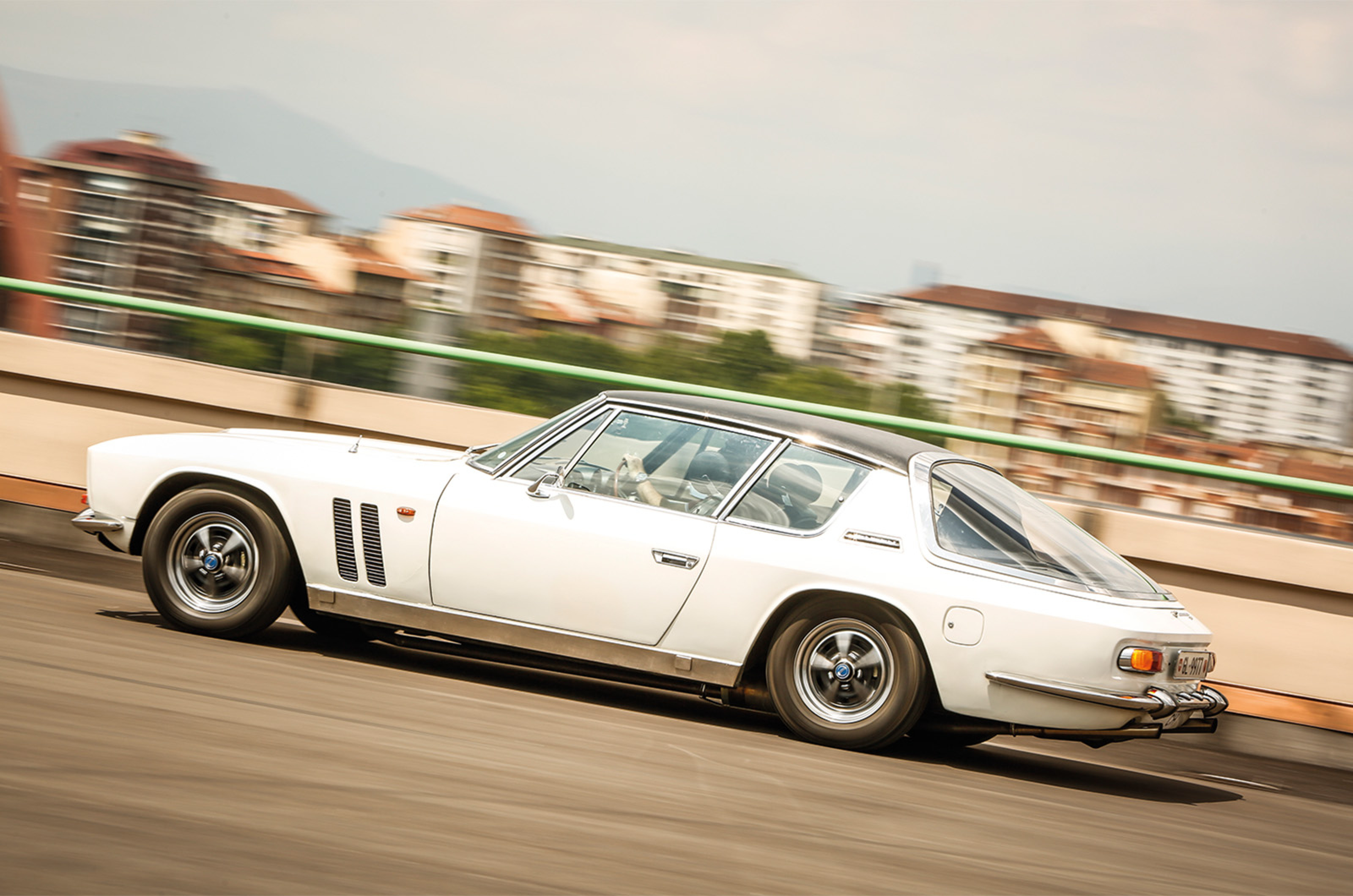 21 luxury four-wheel-drive classics
