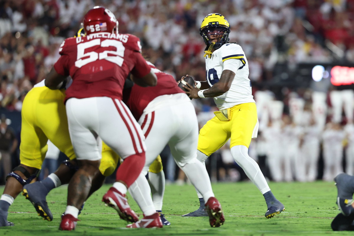 CBS lists one season-defining game for its top 25 CFB teams entering 2026