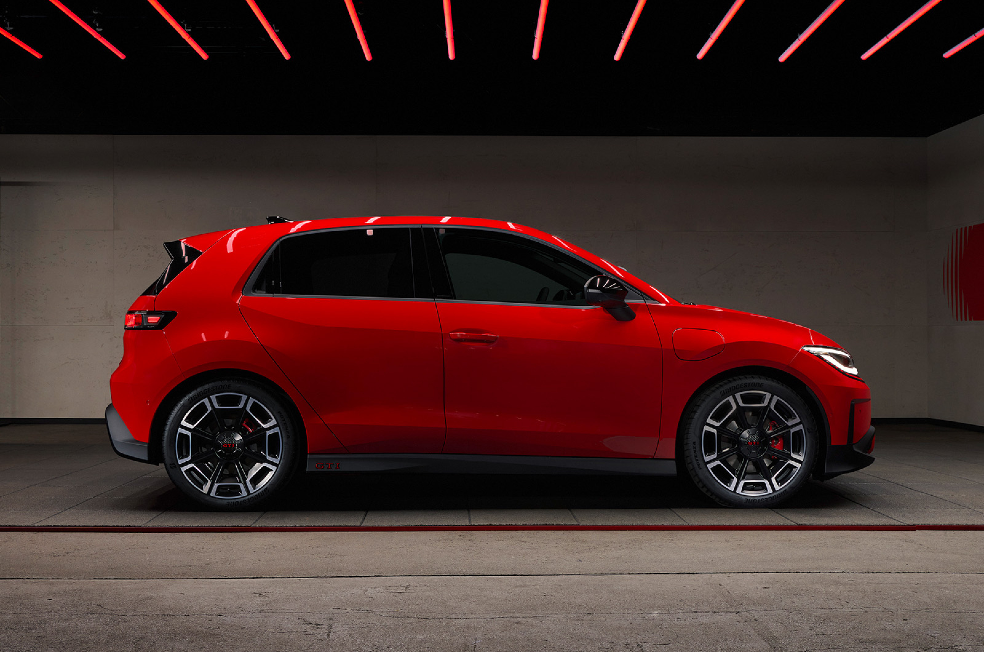 Den elektriska GTI-eran börjar: VW presenterar ID Polo GTI
