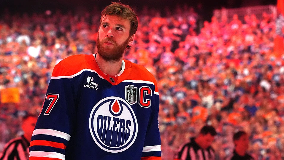 Bowman urges Oilers leaders to embrace accountability after firing