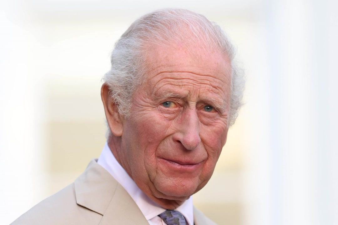 Charles handles awkward Royal Albert Hall moment