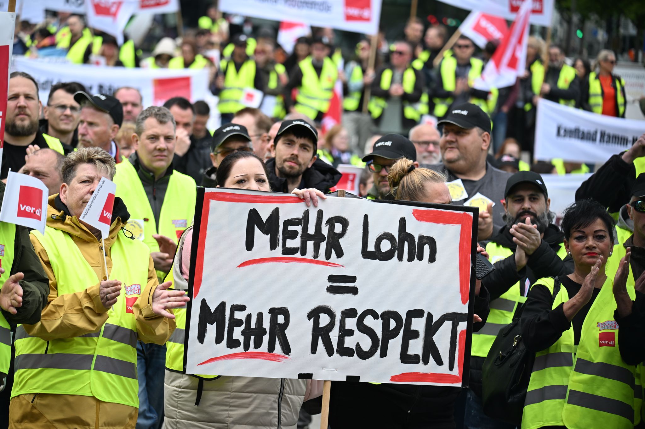 Tausende streiken im Handel - kaum Auswirkungen für Kunden?