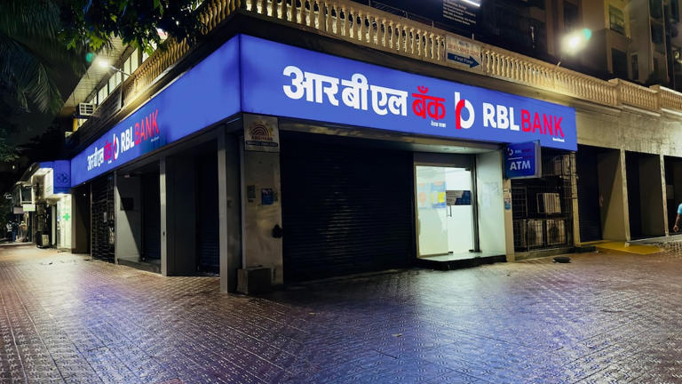 Emirates NBD announces Rs 11,735-crore open offer for 26% stake in RBL Bank