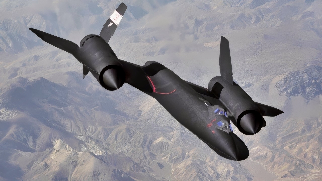 The SR-71 Blackbird’s titanium parts made in summer corroded and those ...