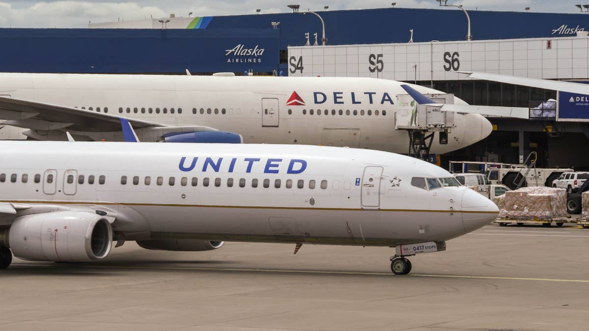 Delta Air Lines falls years behind United in in-flight internet offering