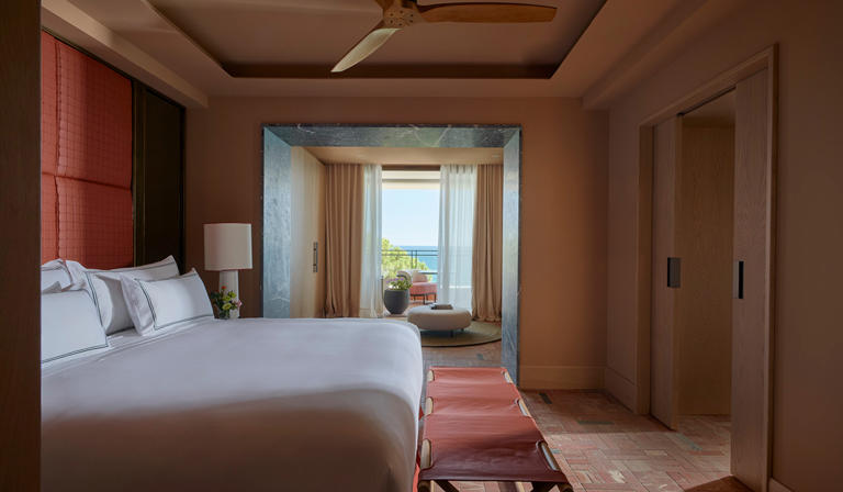 Press a button, get champagne: Inside El Fuerte Marbella