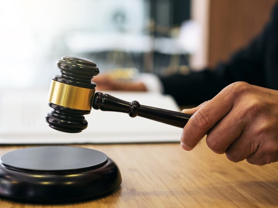 Ex Union County judge suspended after drunkenly dancing with woman
