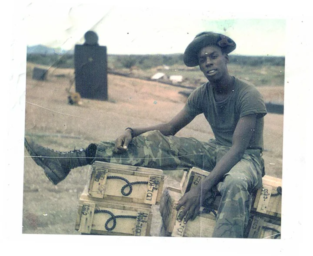 20 vintage military photos from the seventies