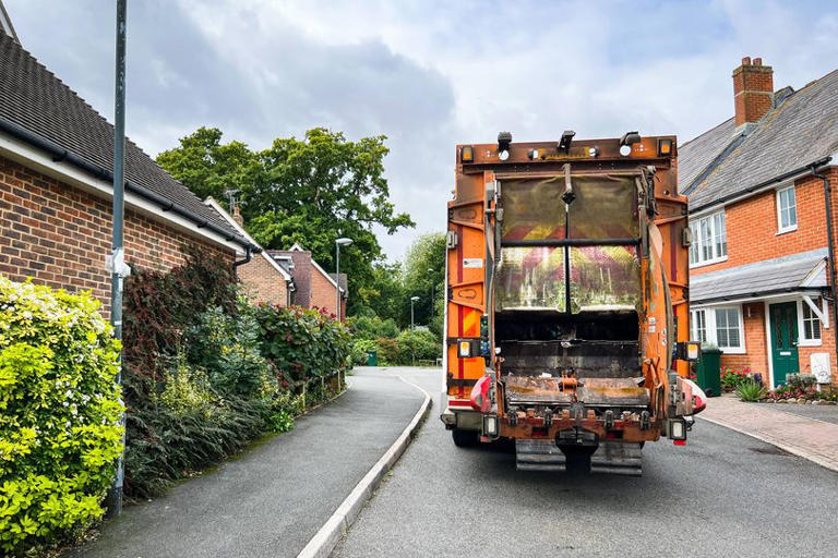 Your rights if a neighbour's bad parking blocks access to your street