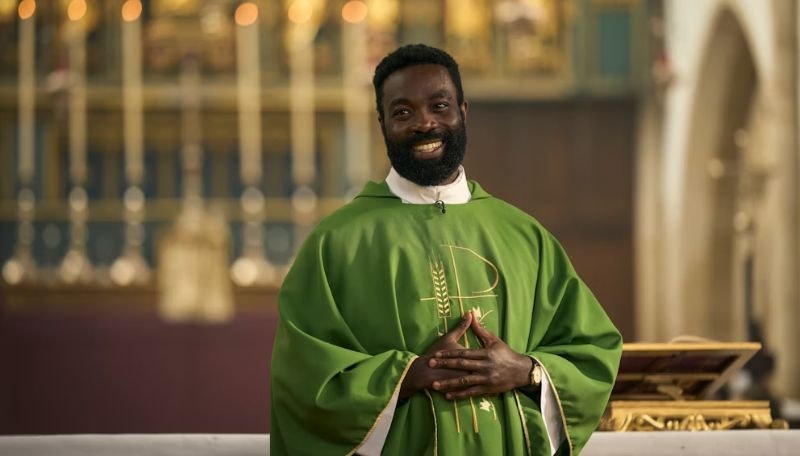 Inside the cast of Falling: Keeley Hawes and Paapa Essiedu’s romantic drama
