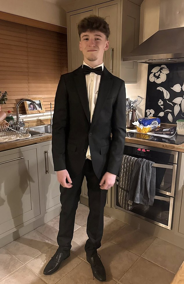 Father pays tribute to his 'kind hearted' meningitis victim son who ...