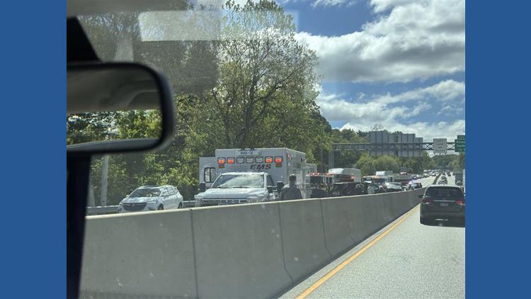Crews called to disruptive crash on I-83 southbound in York County
