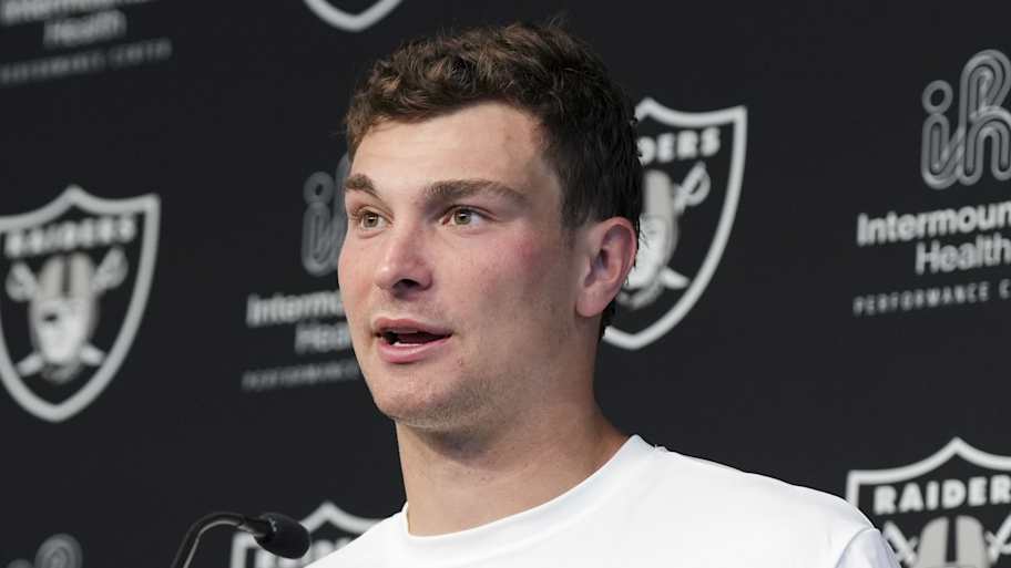 Raiders' obvious time to start Fernando Mendoza is suddenly not so clear