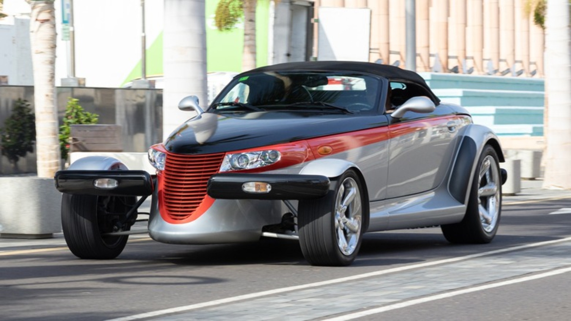 3 of the strangest classic cars ever built by Chrysler