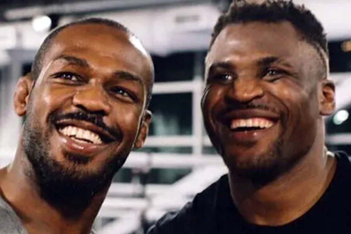 Vem luta aí? Francis Ngannou se mostra empolgado com presença de Jon ...