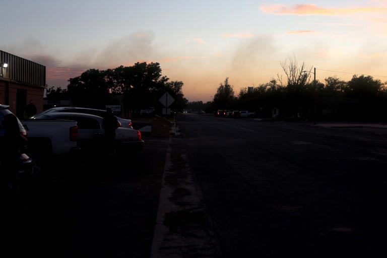 Texas wildfires grow to 9 active fires on Friday. See where