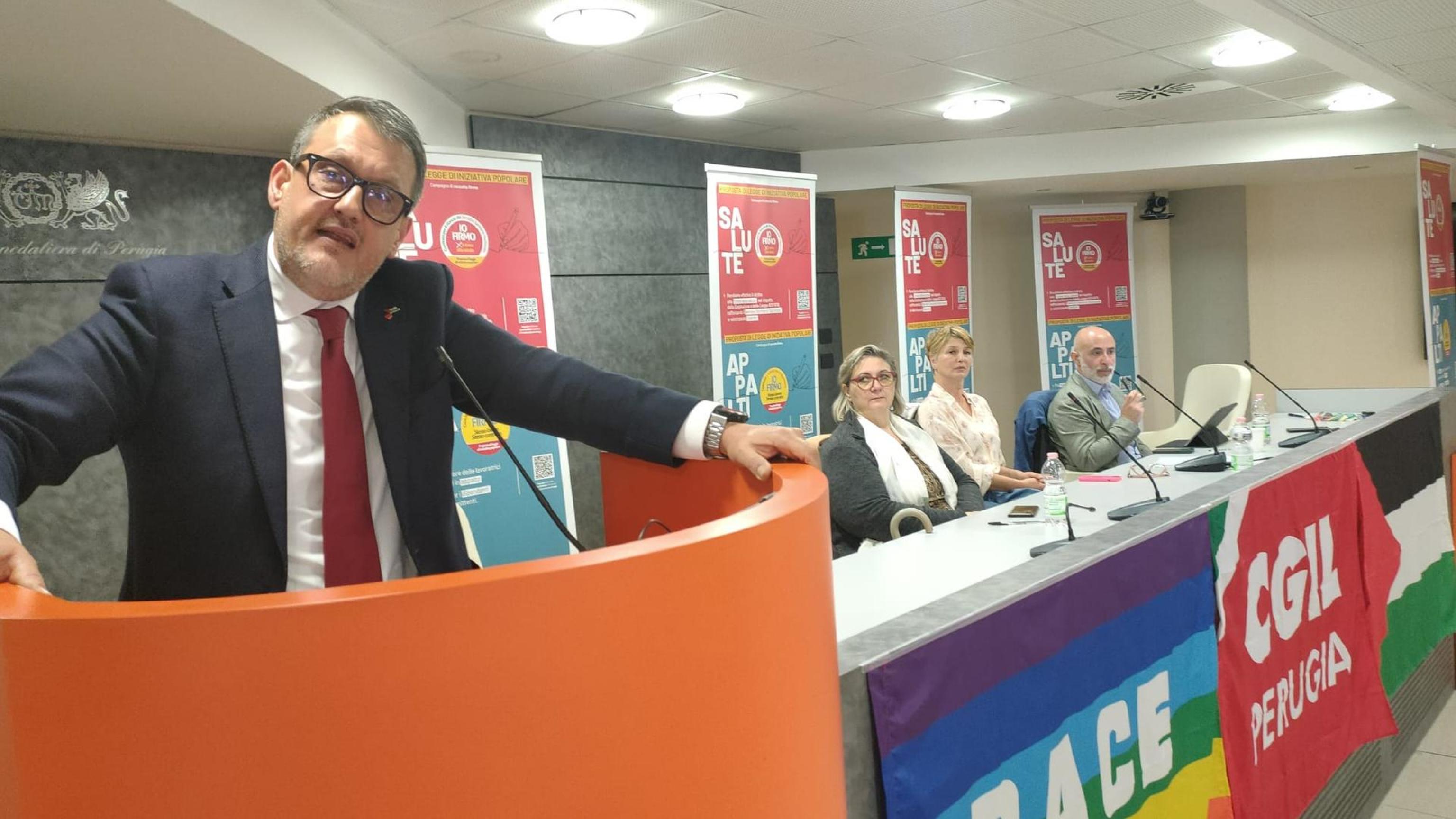 Proposte di legge su sanità e appalti, partita la raccolta firme a ...
