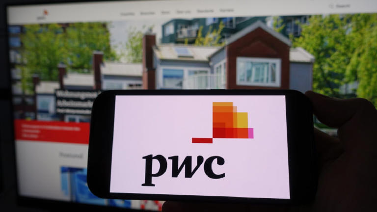 PwC, Anthropic boost alliance to scale enterprise AI adoption