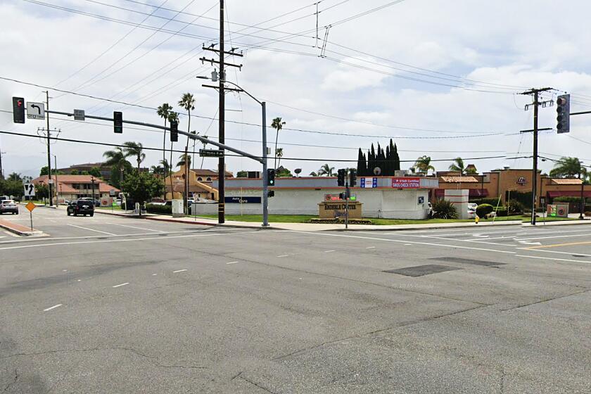 Tustin police search for shooter who killed a 42-year-old woman