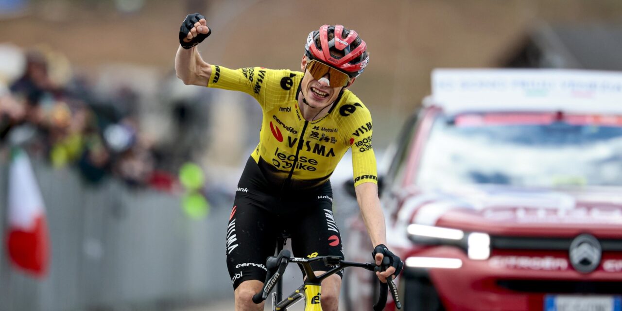 Giro 2026: Jonas Vingegaard deelt eerste tik uit op Blockhaus, Thymen ...