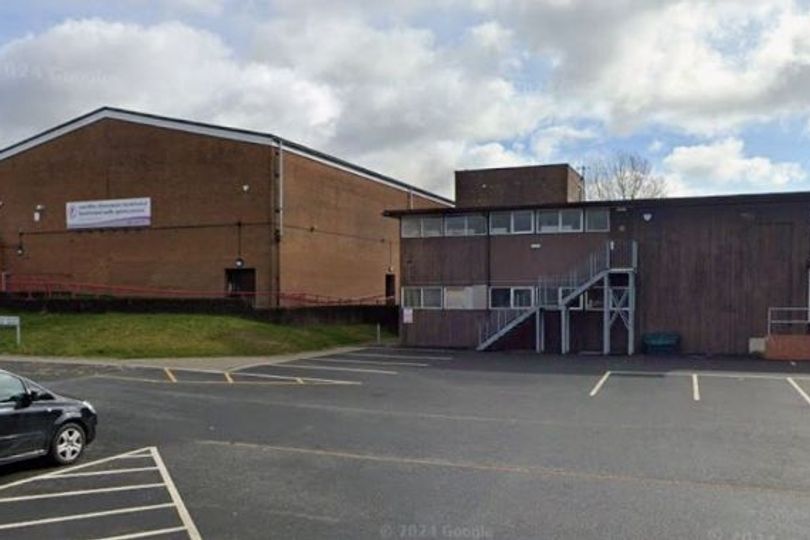 Llandrindod Wells school shuts suddenly due to health and safety issue