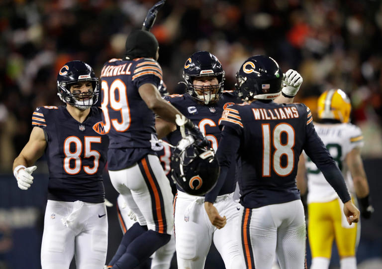 Bears schedule release: Game-by-game predictions as Chicago looks to ...