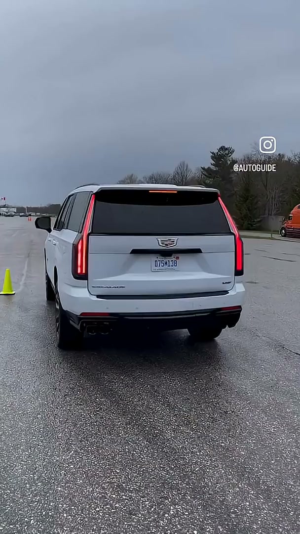 Volume up! Cadillac Escalade V launch control is wild