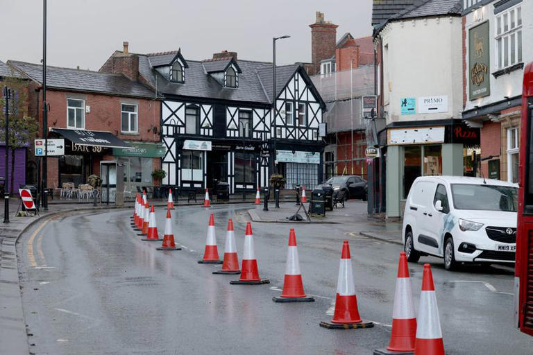 Labour NEC gives Andy Burnham permission to stand as Makerfield by ...