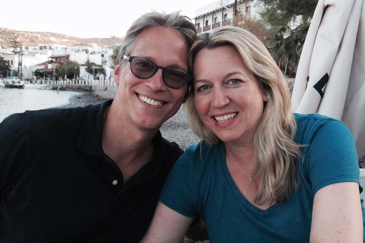 Cheryl Strayed announces death of husband, filmmaker Brian Lindstrom ...