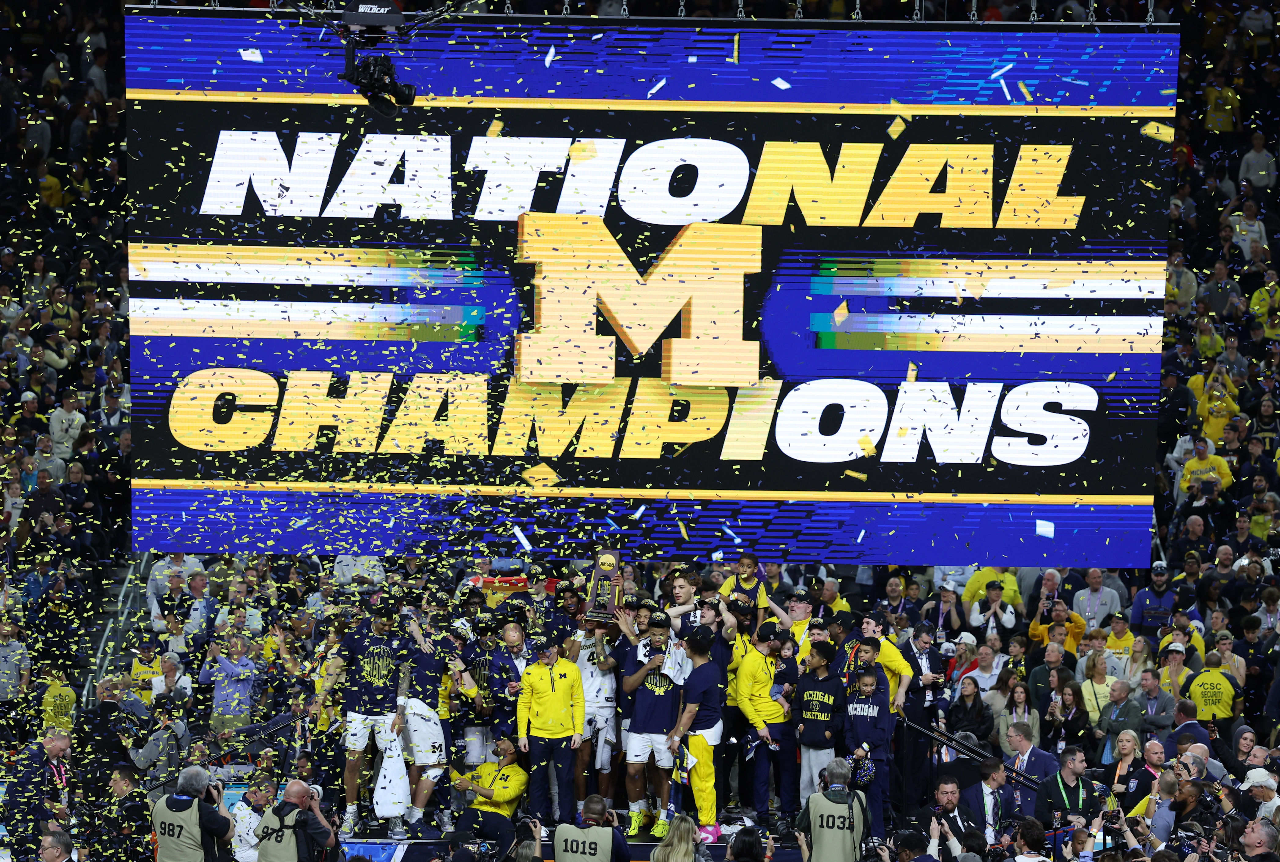 Friday discussion: Does Michigan basketball have what it takes to ...