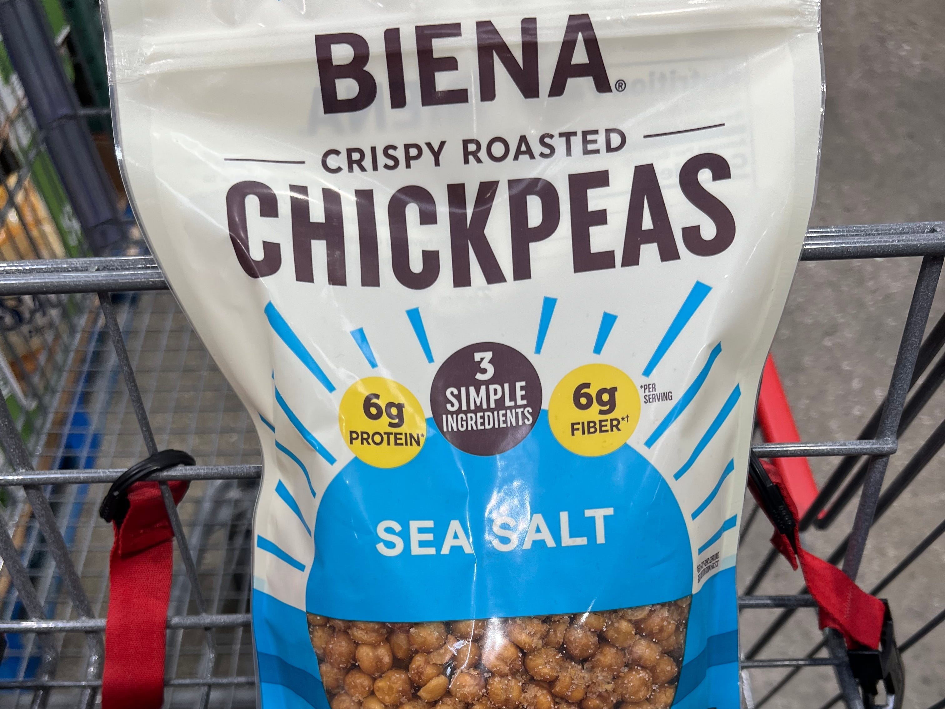 I went back to work in an office. Here are 7 high-protein snacks from ...