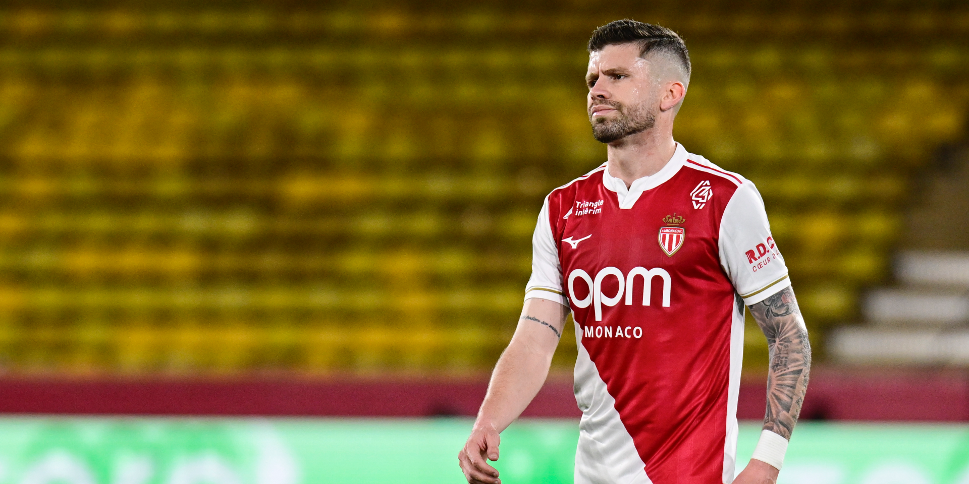Ajax komt in zoektocht naar linksback uit in Ligue 1 en doet navraag ...