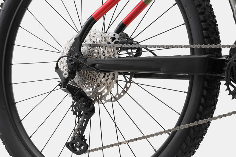 These are the best Shimano chain deals today – cheapest 11- and 12 ...