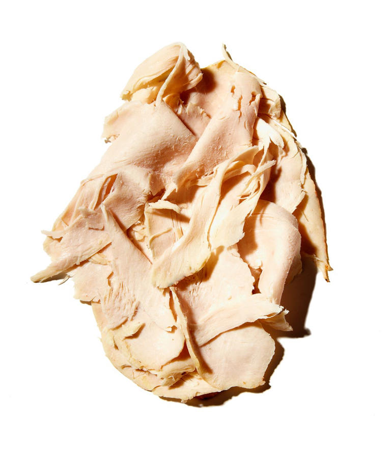 25 high-protein snacks that will keep you full and energized
