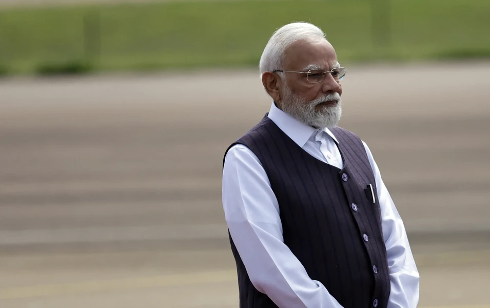 UAE F-16s escort PM Modi as key pacts signed in Abu Dhabi