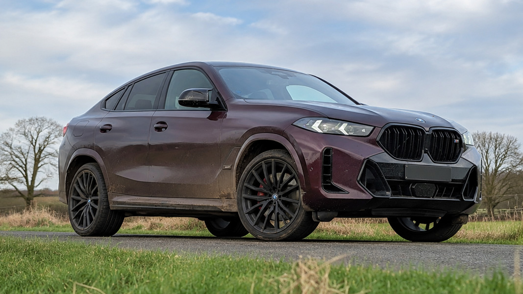 BMW X6 M60 can it really launch this fast?