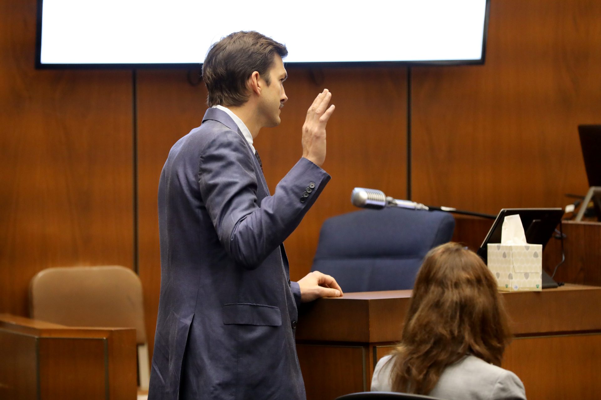 A harrowing memory: The day Ashton Kutcher appeared in court over his ...
